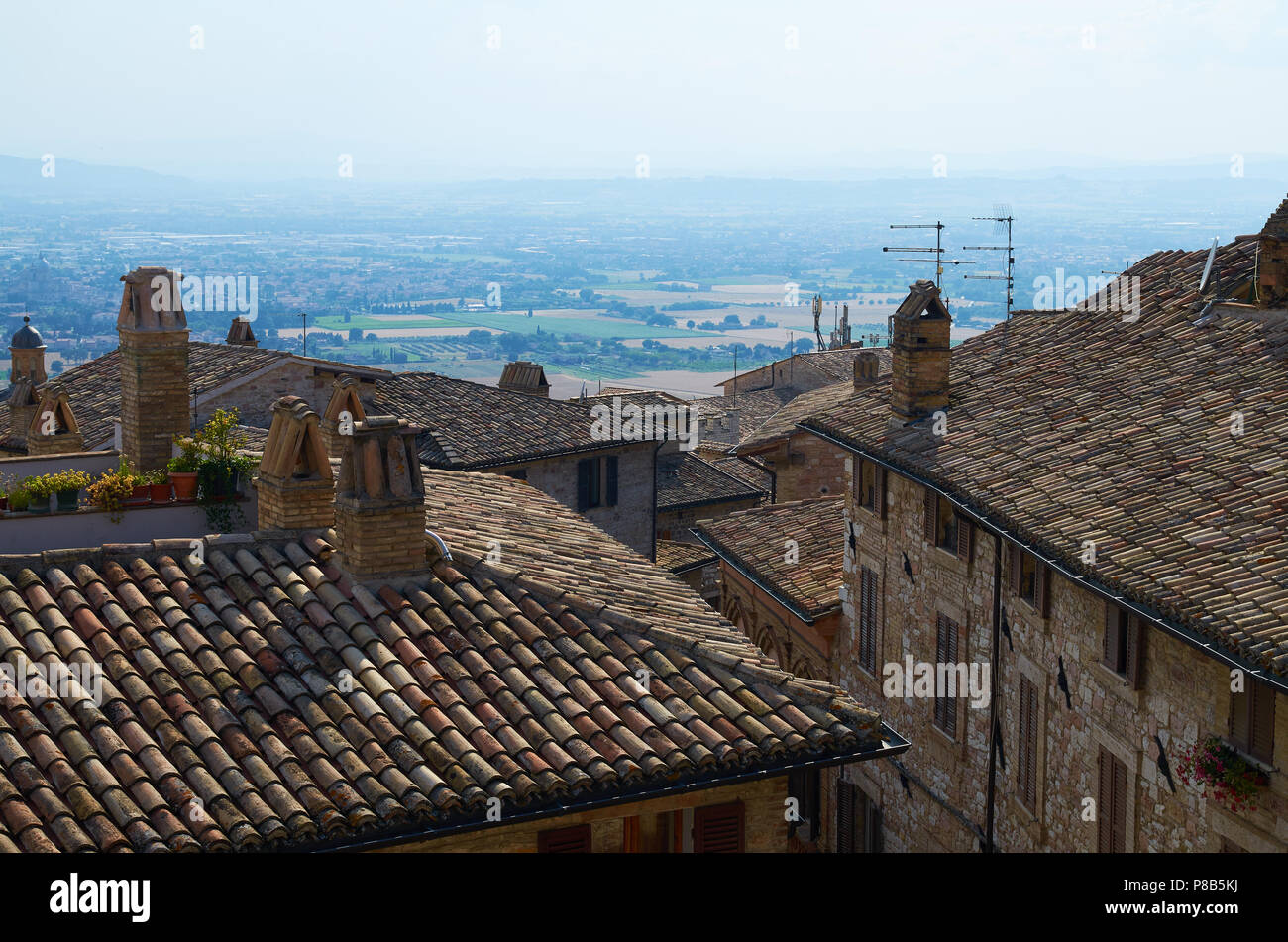 Tile roof tops hi-res stock photography and images - Alamy