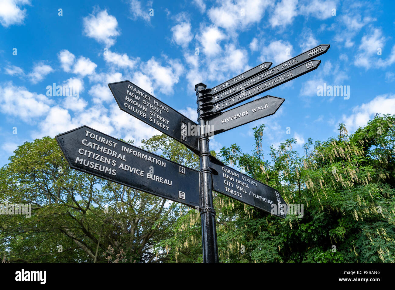 Tourism information hi-res stock photography and images - Alamy