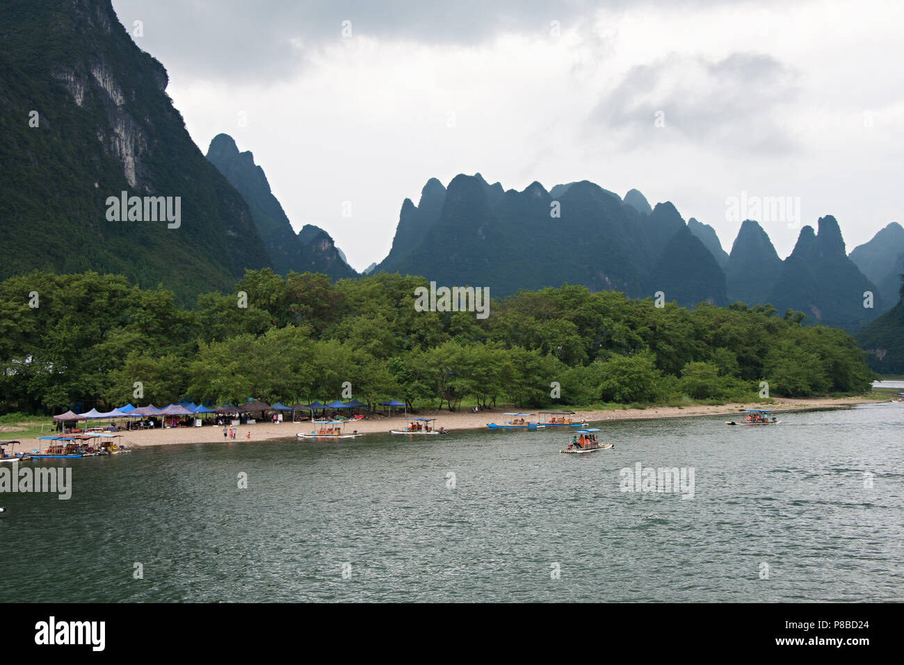 Tourist rafts on the Li River in Guangxi Zhuang china, on the journey ...
