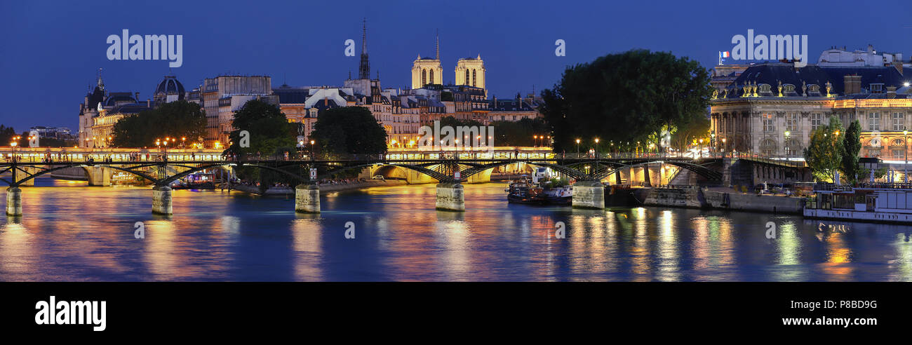 The night view of Seine river during the night with some famous ...
