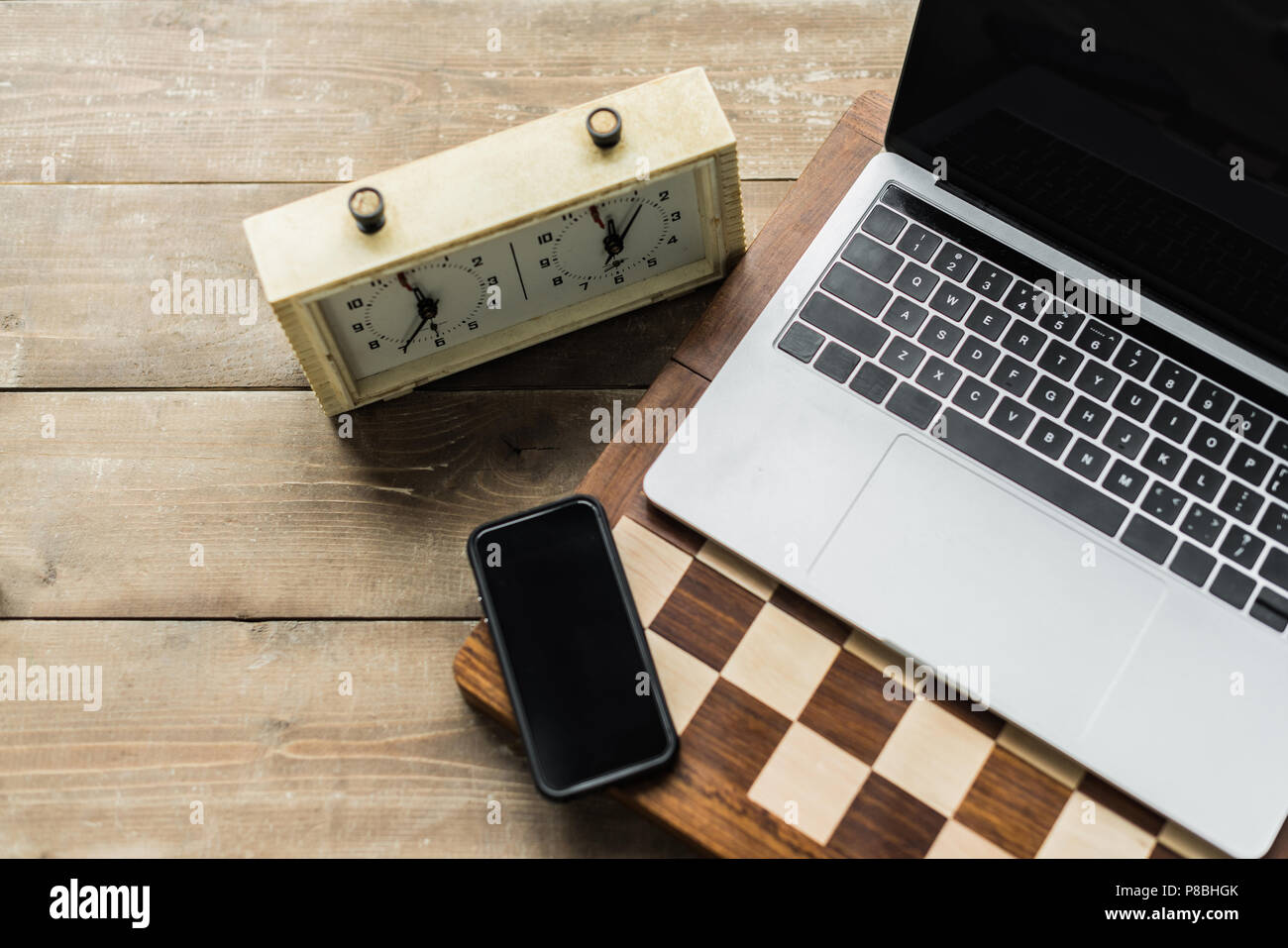 Electronic chess clock hi-res stock photography and images - Alamy
