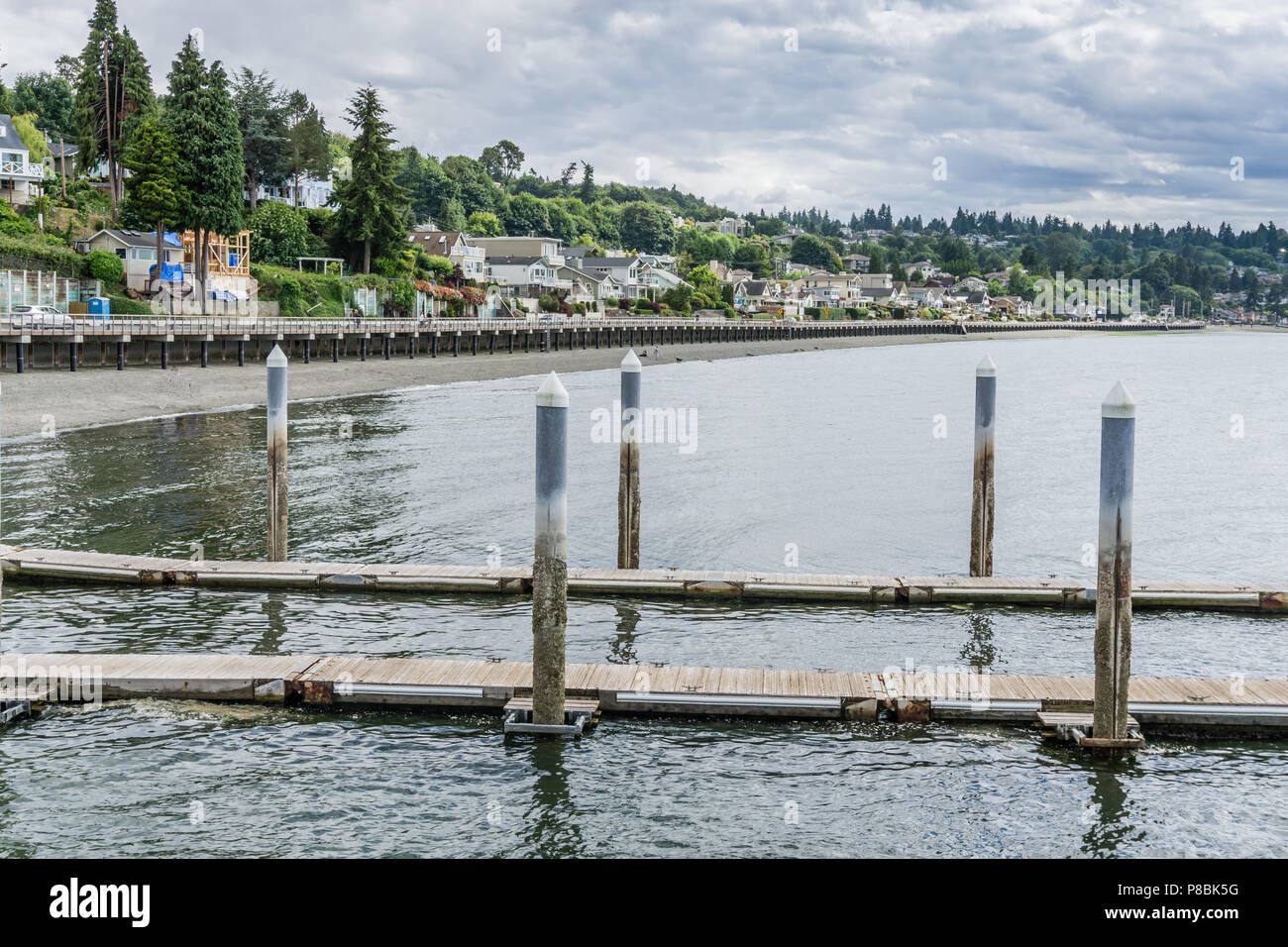 A view of the boardwalk and shoreline in Redondo Beach, Washington ...