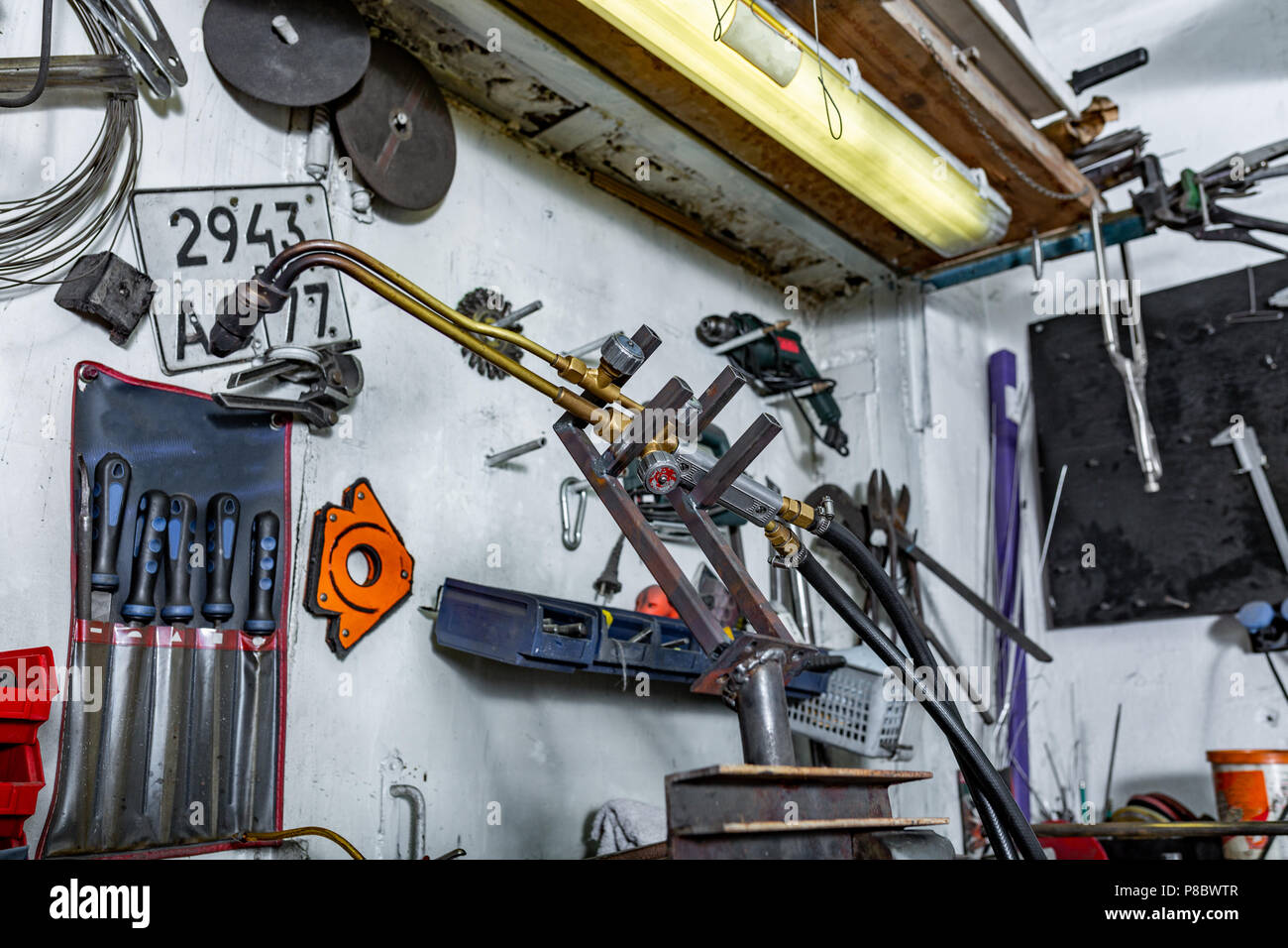 Gas cylinder welding machine. Autogen Stock Photo - Alamy