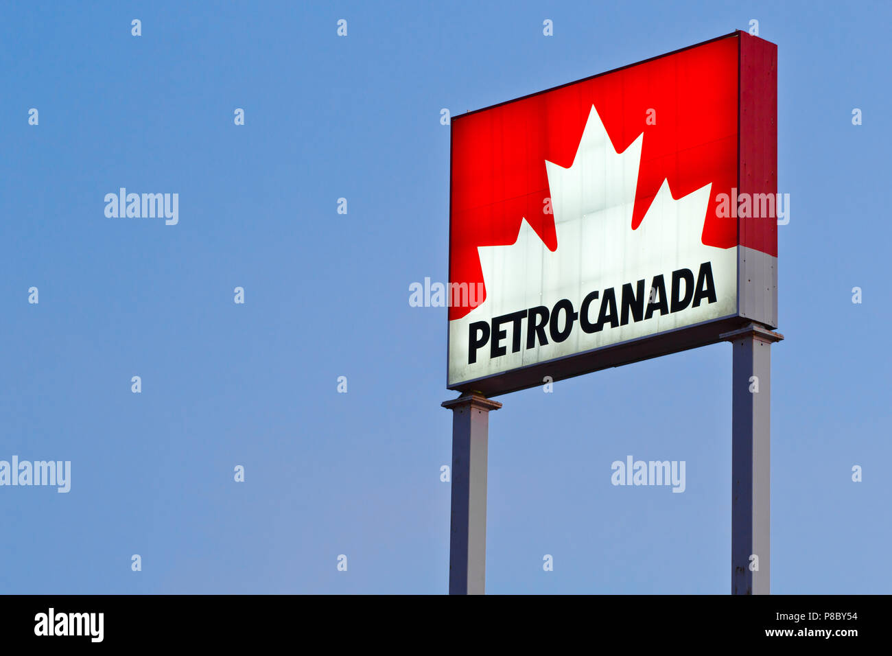 Petro Station High Resolution Stock Photography and Images - Alamy