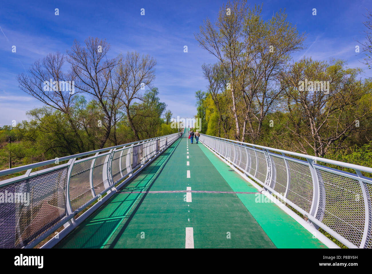 Cycling bridge hi-res stock photography and images - Alamy