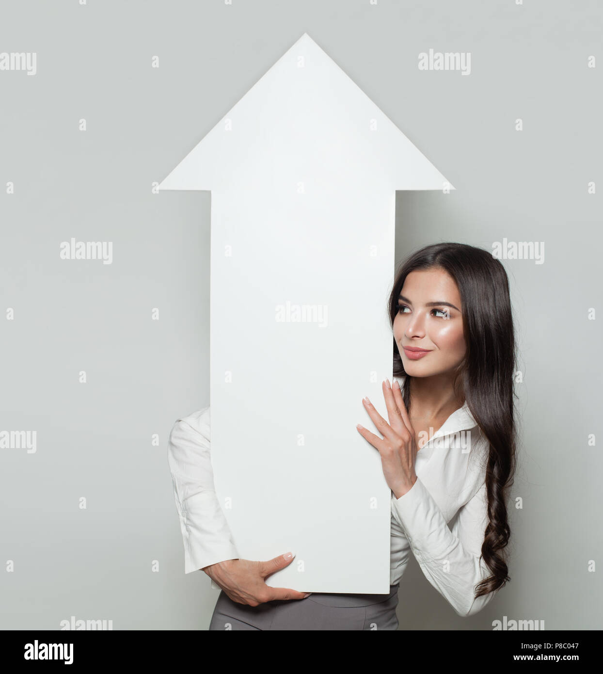 Business Manager with business growing up profit diagram. Success ...