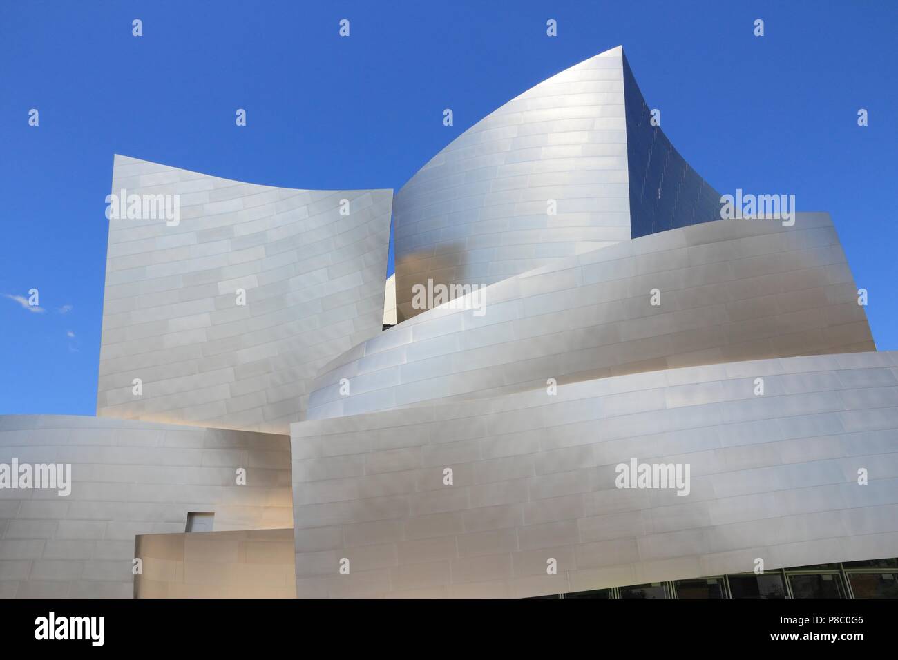 LOS ANGELES, USA - APRIL 5, 2014: Walt Disney Concert Hall in Los ...
