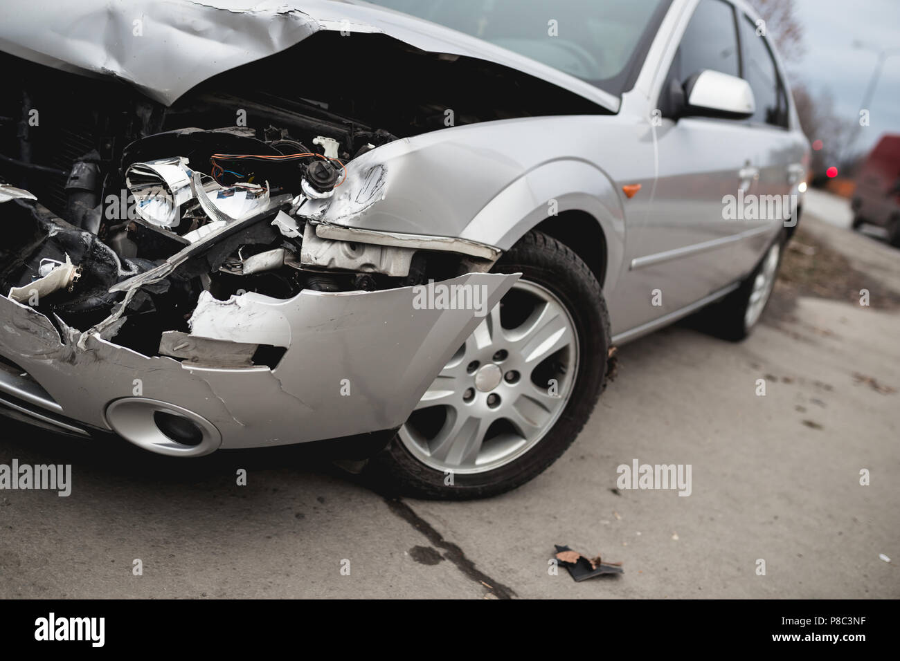 Car crashed damage hi-res stock photography and images - Alamy