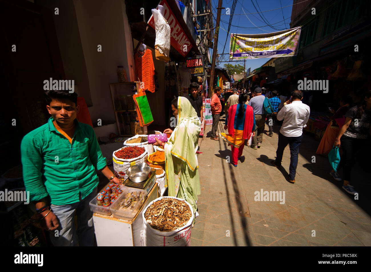 Almora market hi-res stock photography and images - Alamy