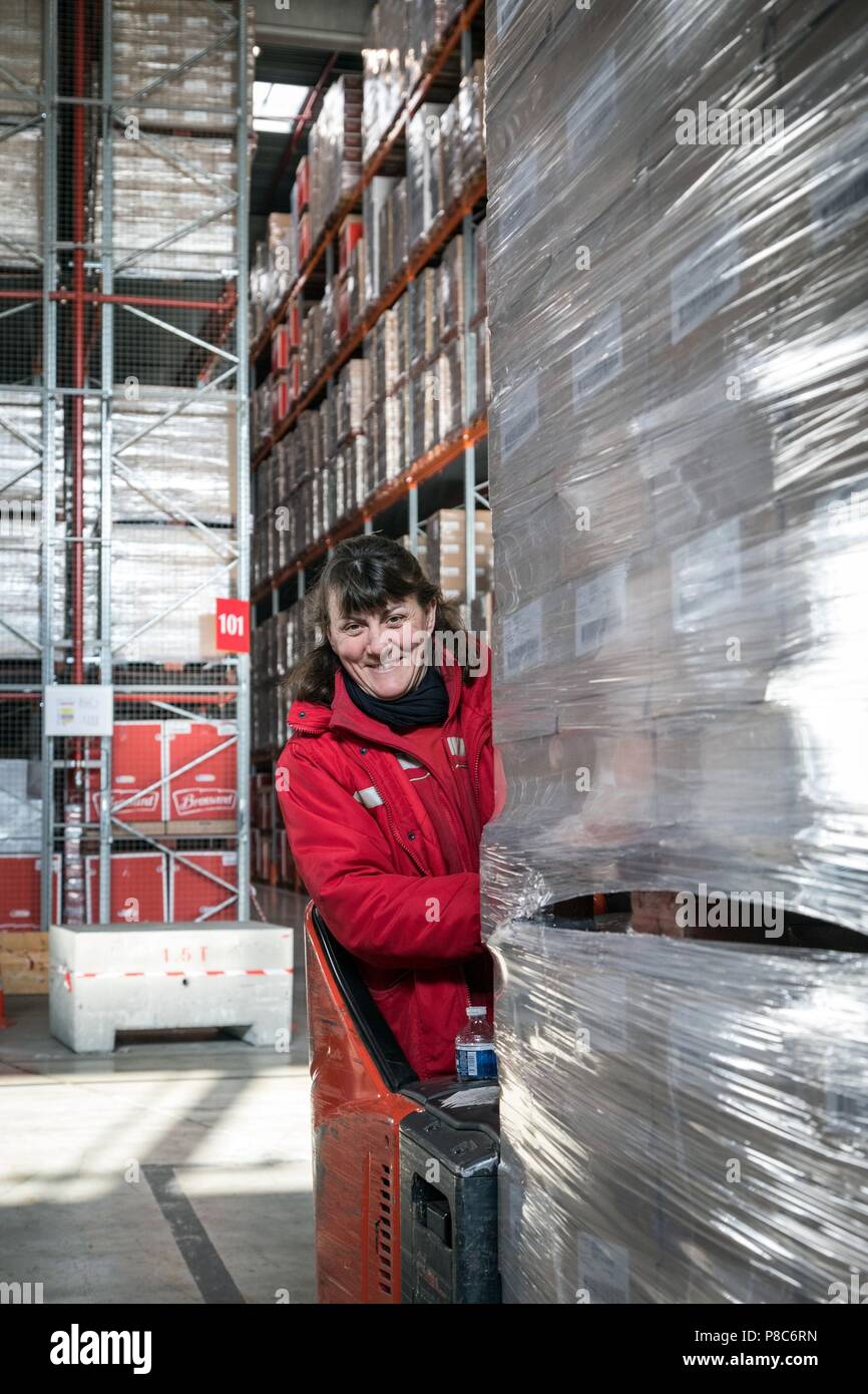 XPO LOGISTICS COMPANY, TRANSPORT AND LOGISTICS Stock Photo - Alamy