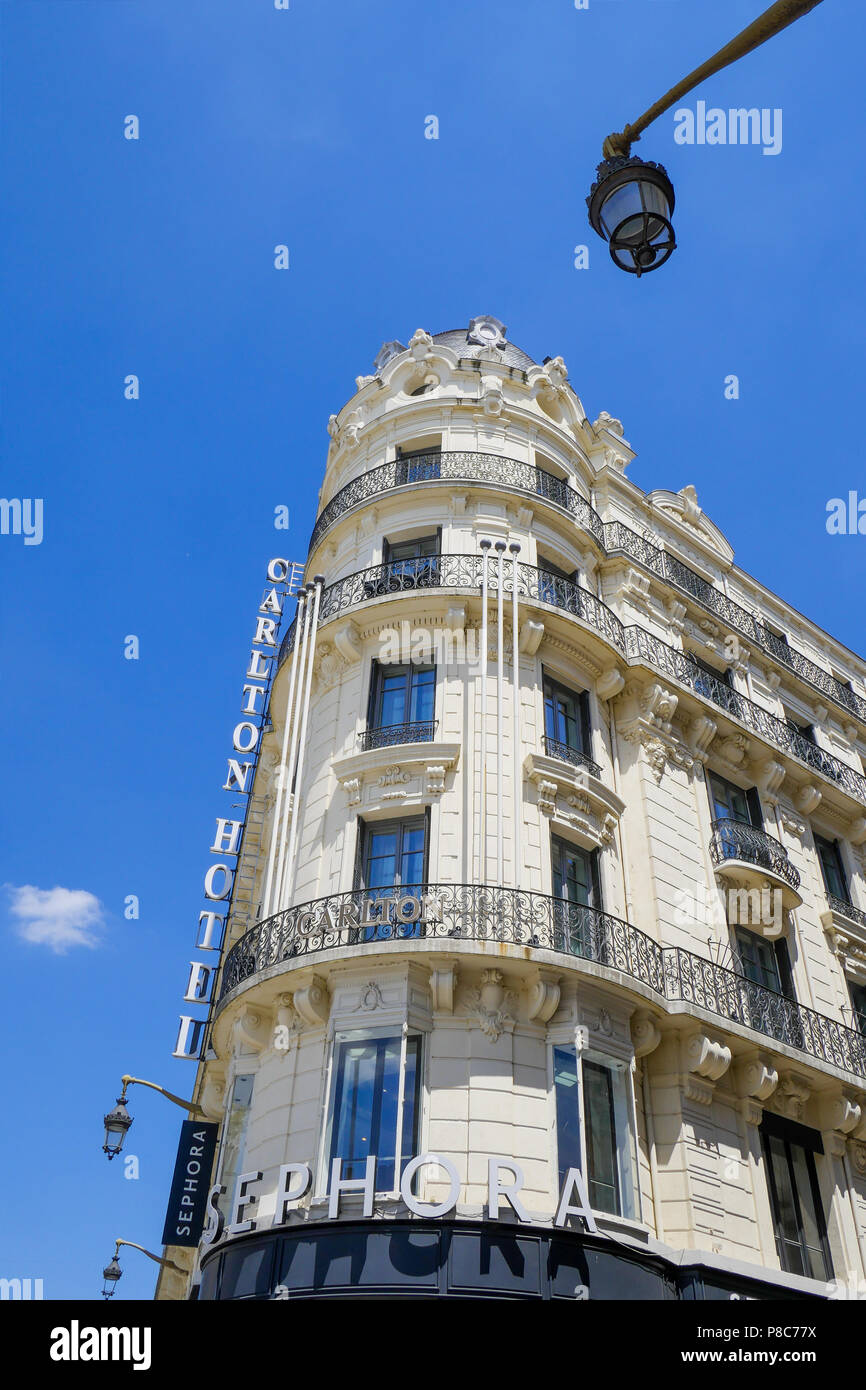 Hotel Carlton, Republic square, Lyon, France Stock Photo - Alamy