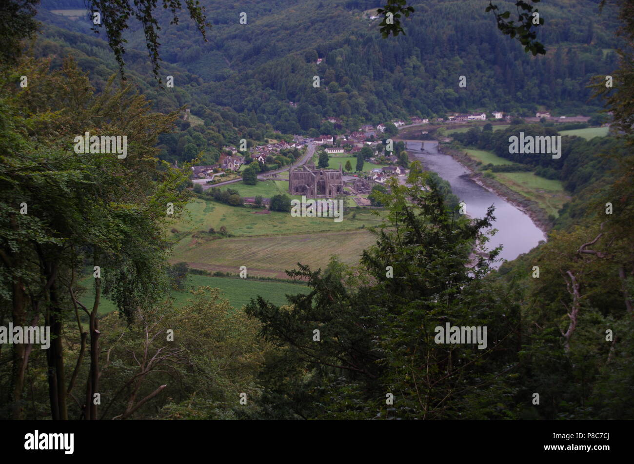 Devils pulpit tintern hi-res stock photography and images - Alamy