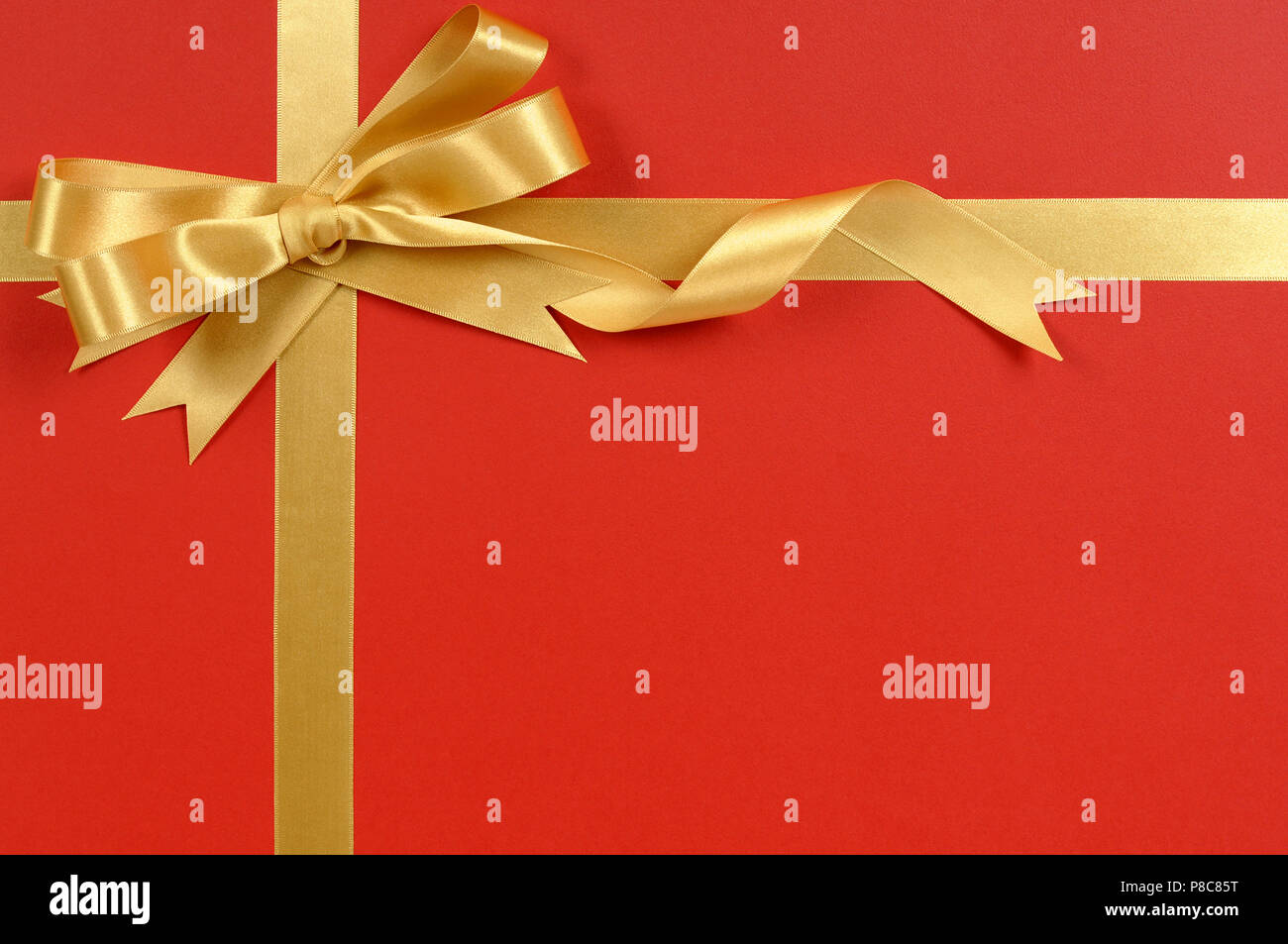 Gift wrap hi-res stock photography and images - Alamy