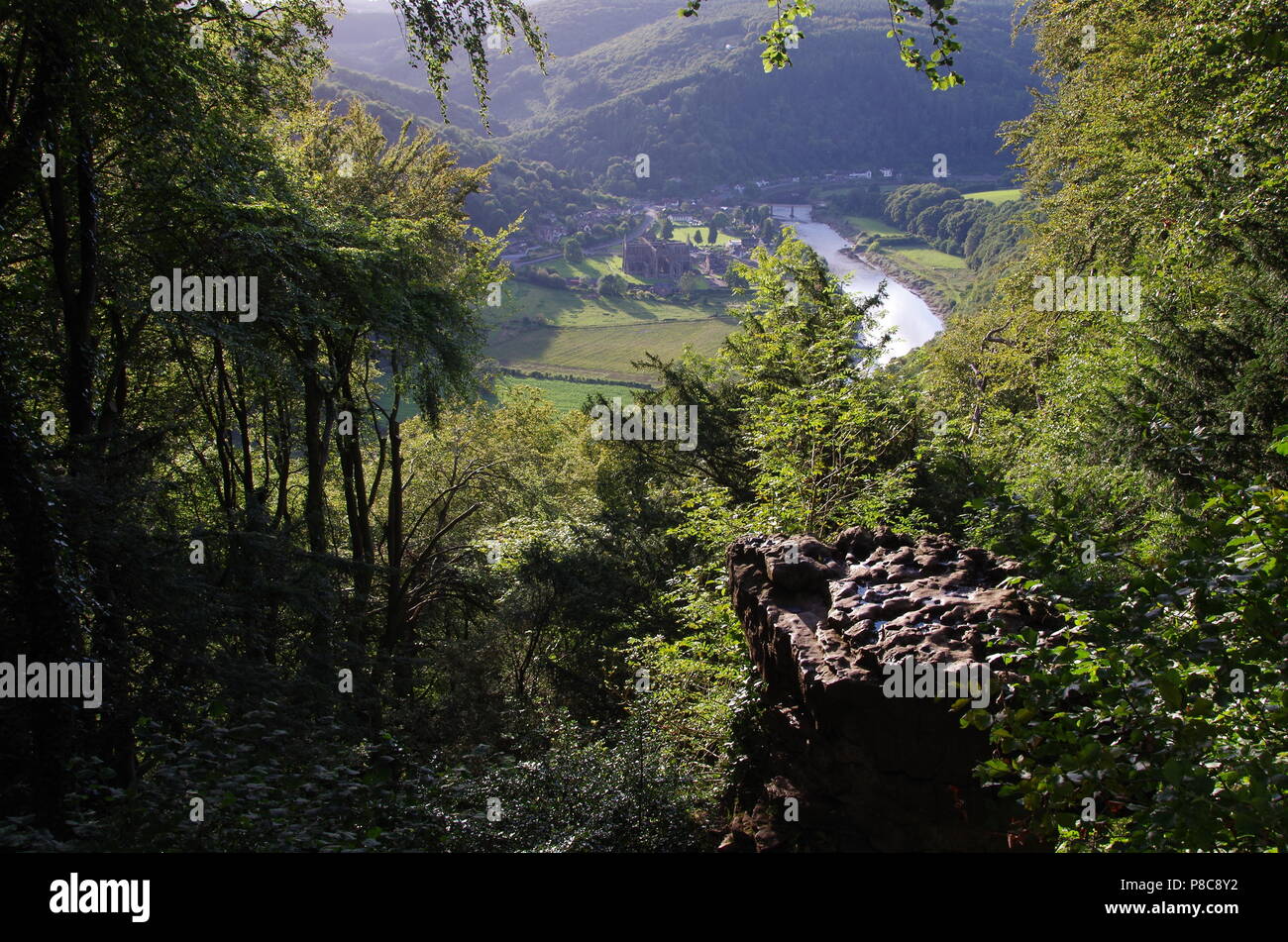 The Devil's Pulpit. Offa's Dyke Path. John o' groats (Duncansby head ...