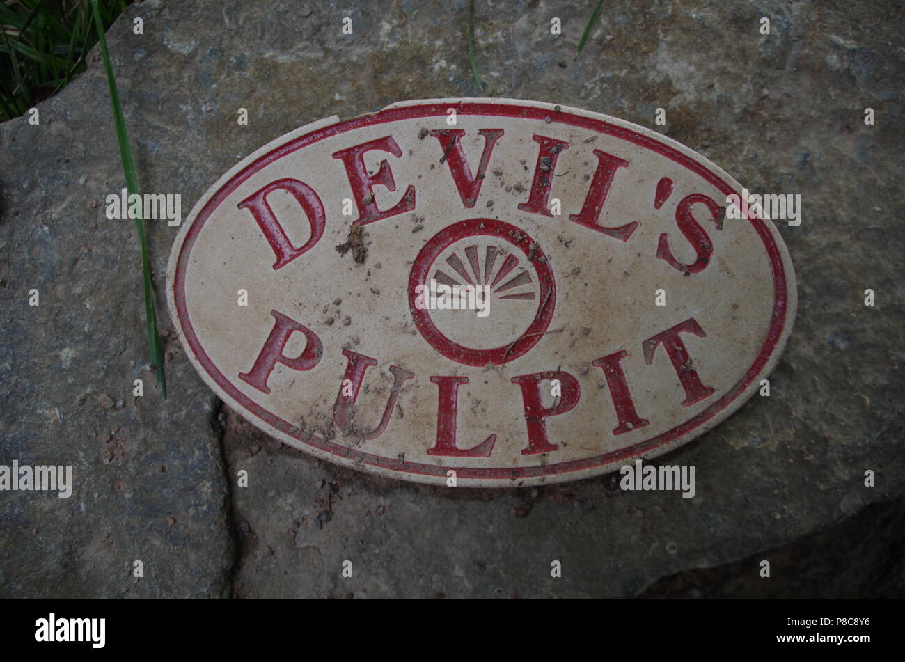 The Devil's Pulpit. Offa's Dyke Path. John o' groats (Duncansby head ...