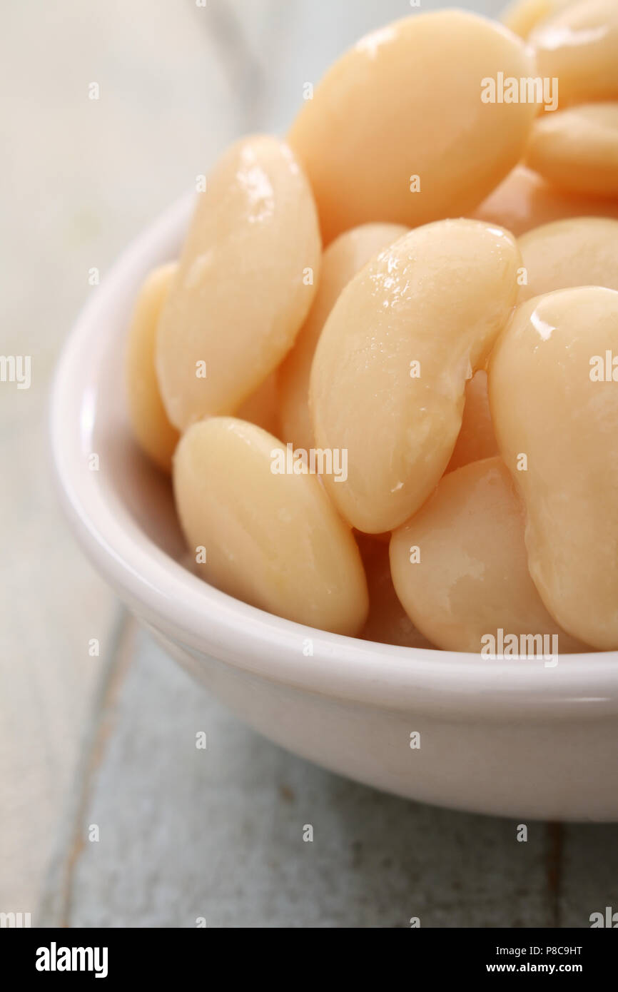 Butterbean legumes hi-res stock photography and images - Alamy