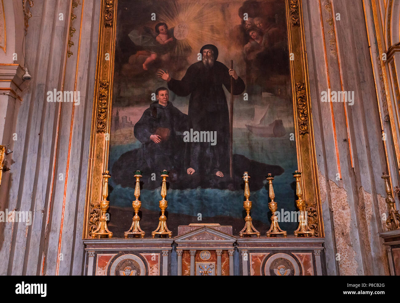 MODICA, SICILY, ITALY, JUNE 19, 2018 : interiors details and frescoes ...