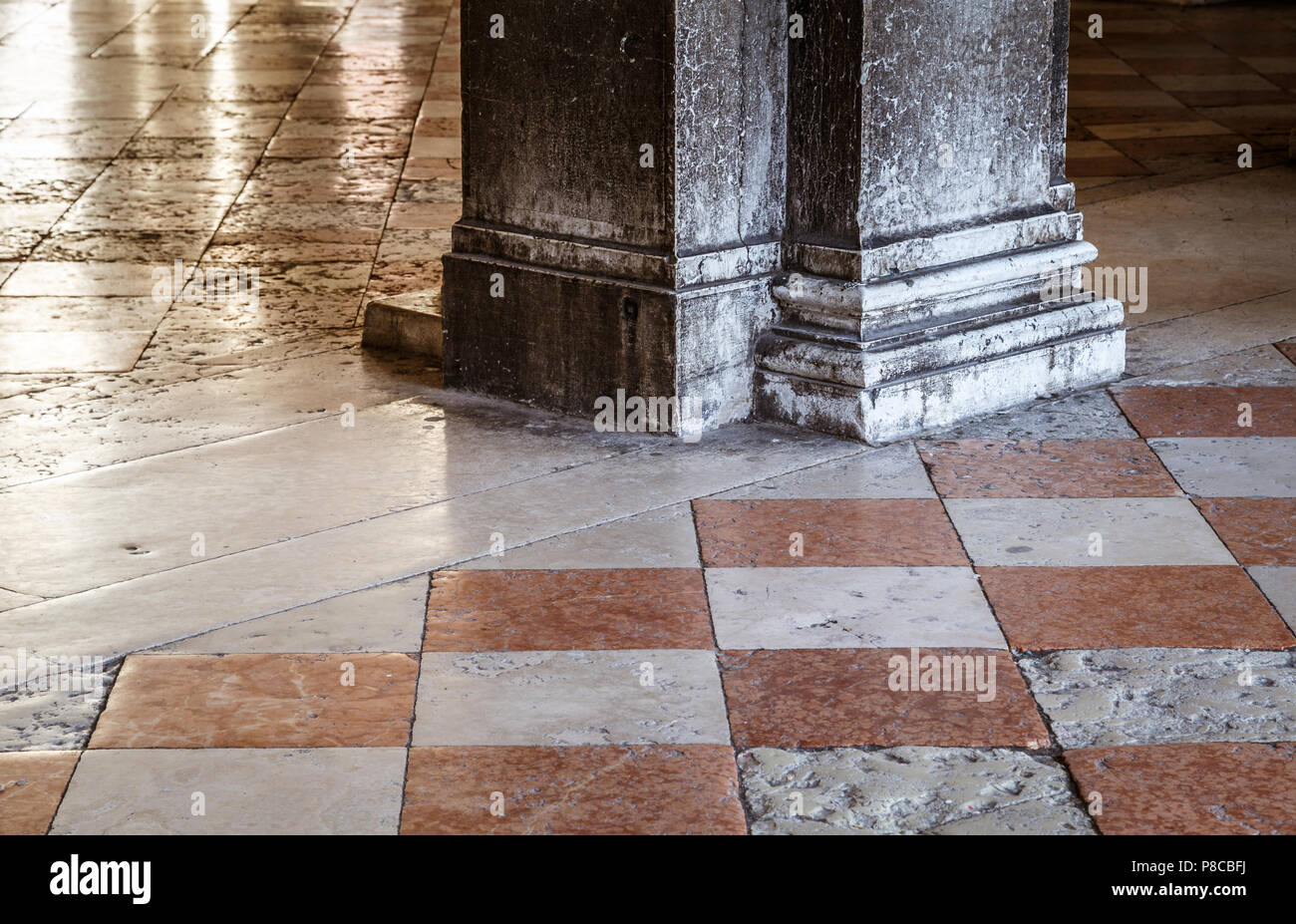 Marble floors hi-res stock photography and images - Alamy