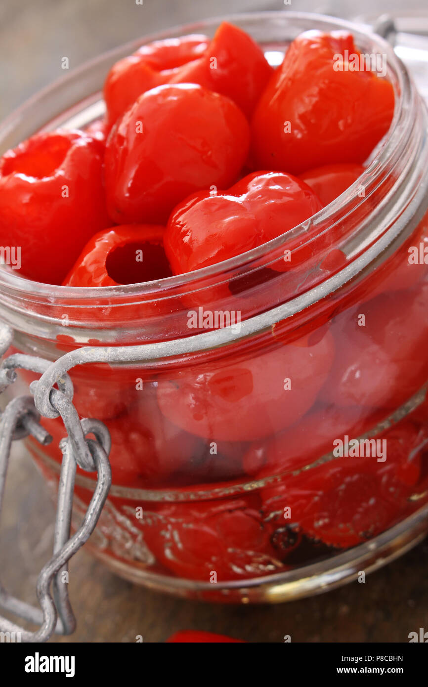 Baby red chilli peppers hi-res stock photography and images - Alamy