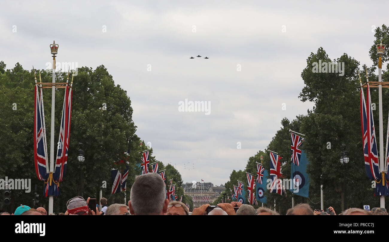 London, UK. 10th July, 2018. Lightning F-35B, RAF100 Parade and Flypast ...