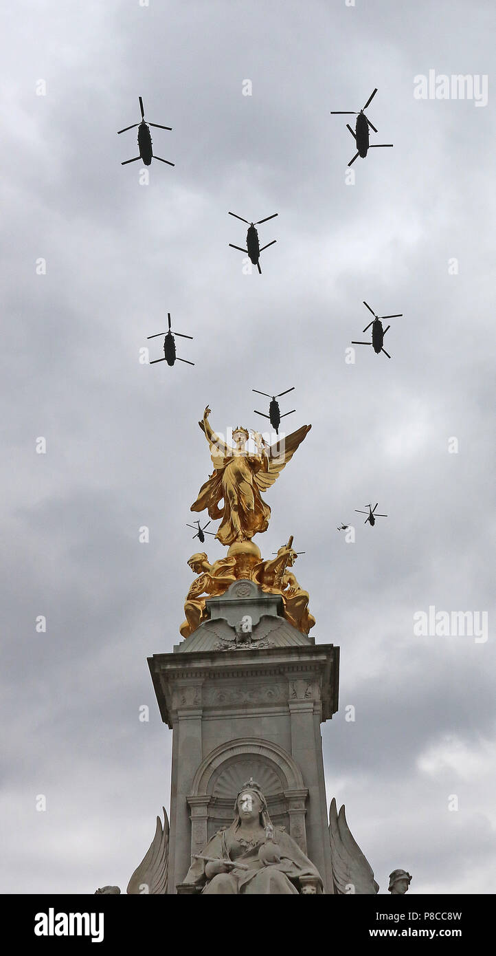 Chinook london hi-res stock photography and images - Alamy