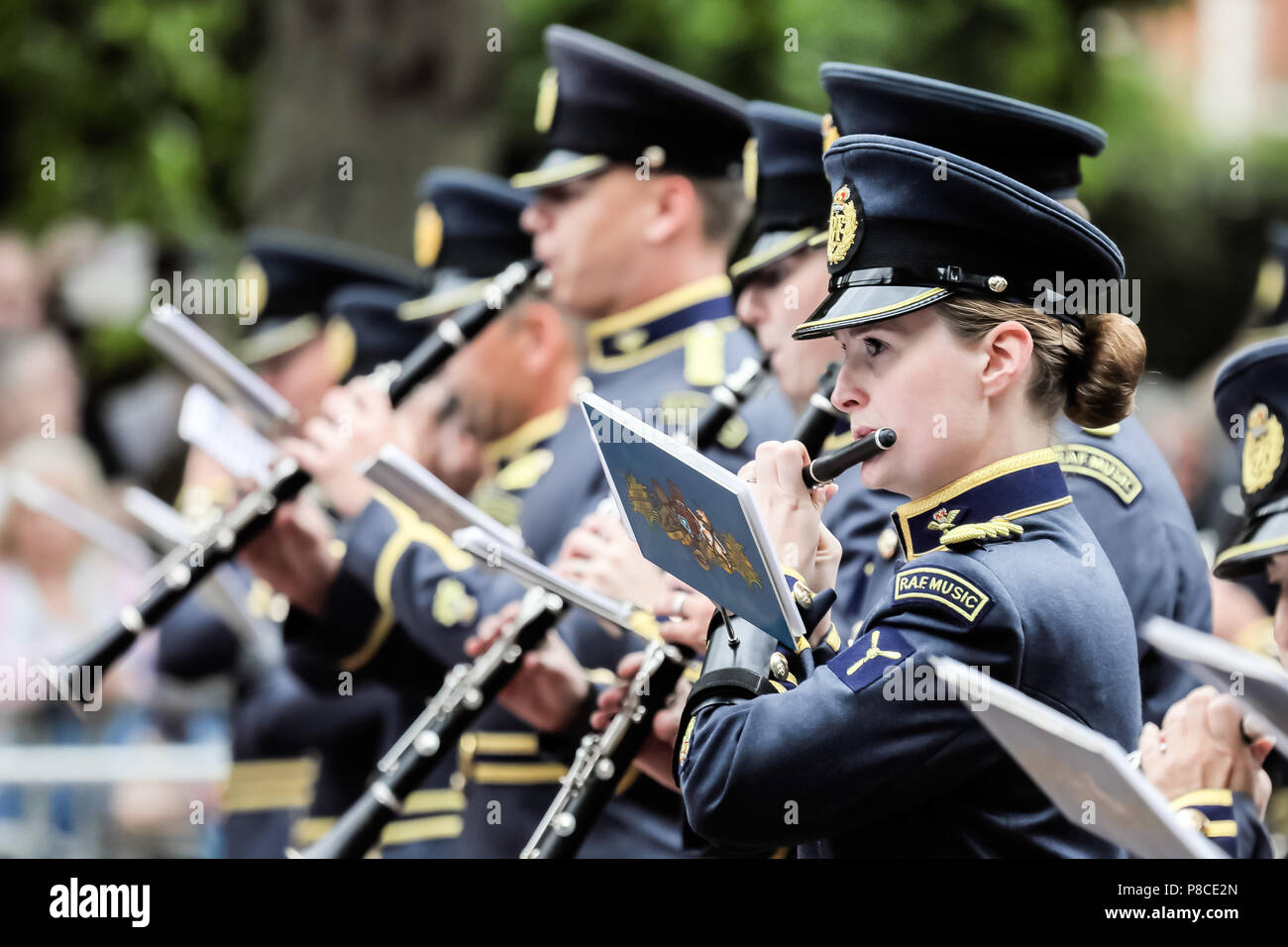 Royal air force marching parade hi-res stock photography and images - Alamy