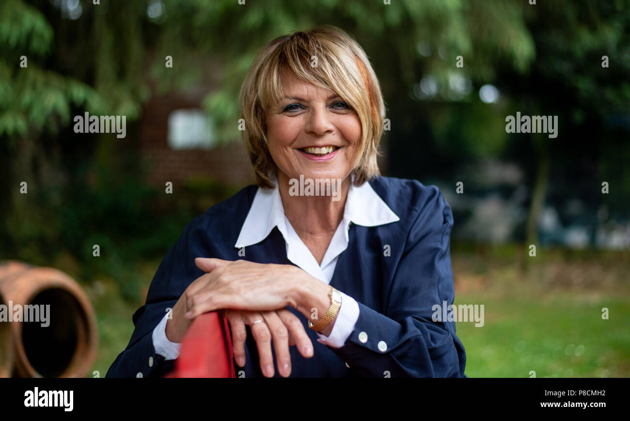 Buechten, Germany. 25th June, 2018. The presenter Alida Gundlach sits ...