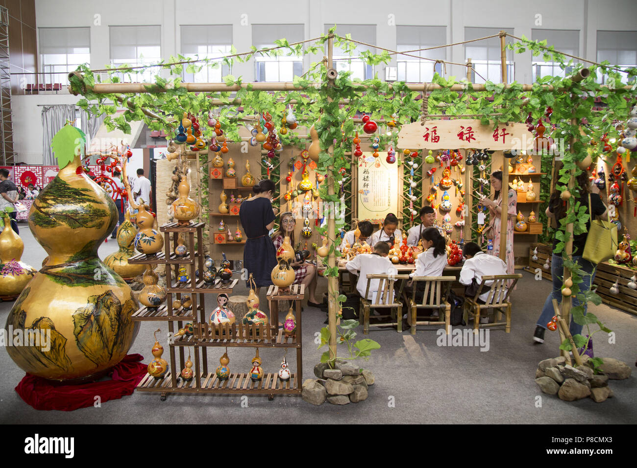 Jili, Jili, China. 11th July, 2018. Jilin, CHINA-Kids learn to paint ...