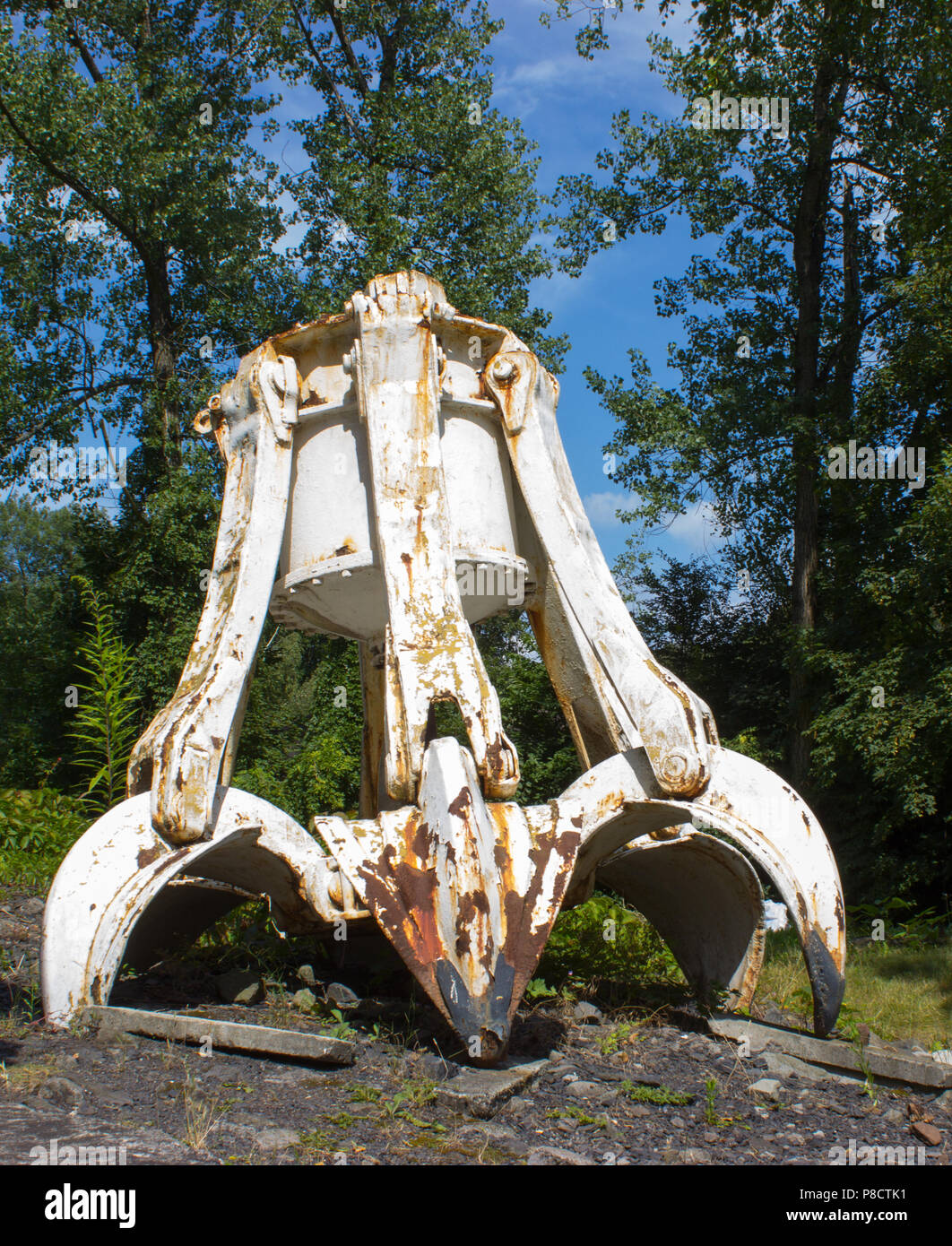 Lifting rock tool hi-res stock photography and images - Alamy