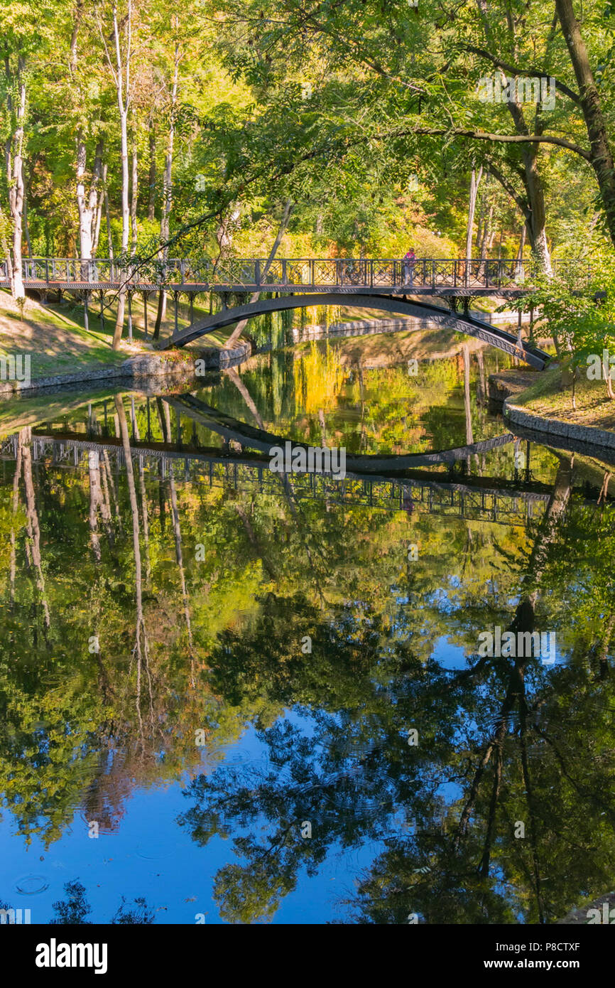 Bridge with patterns hi-res stock photography and images - Alamy
