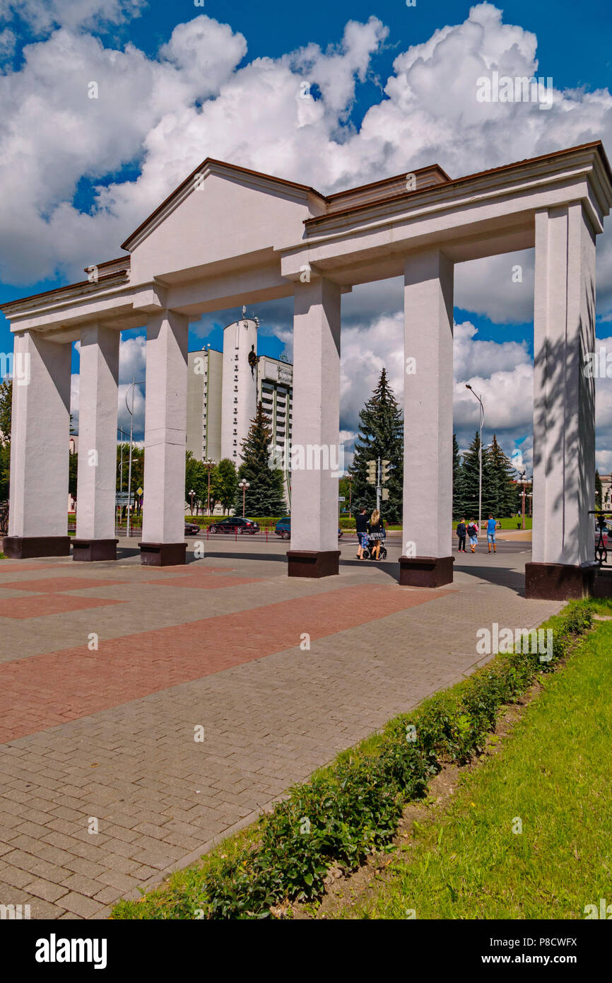 Six memorial columns hi-res stock photography and images - Alamy
