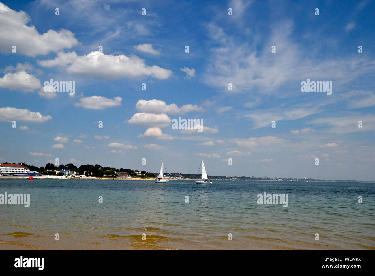 Two luxury yachts hi-res stock photography and images - Alamy