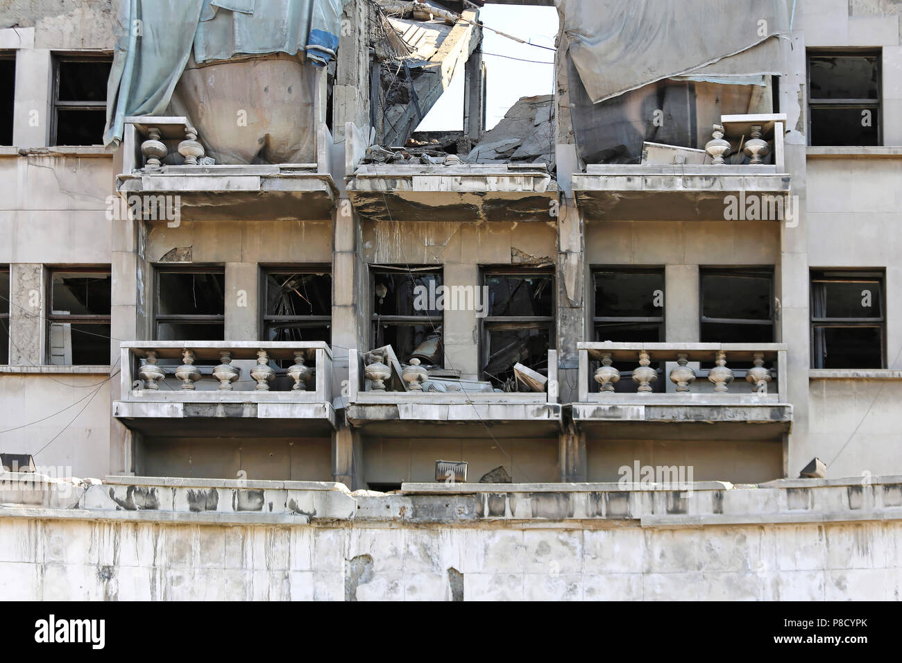 Building damage after earthquake natural disaster Stock Photo - Alamy