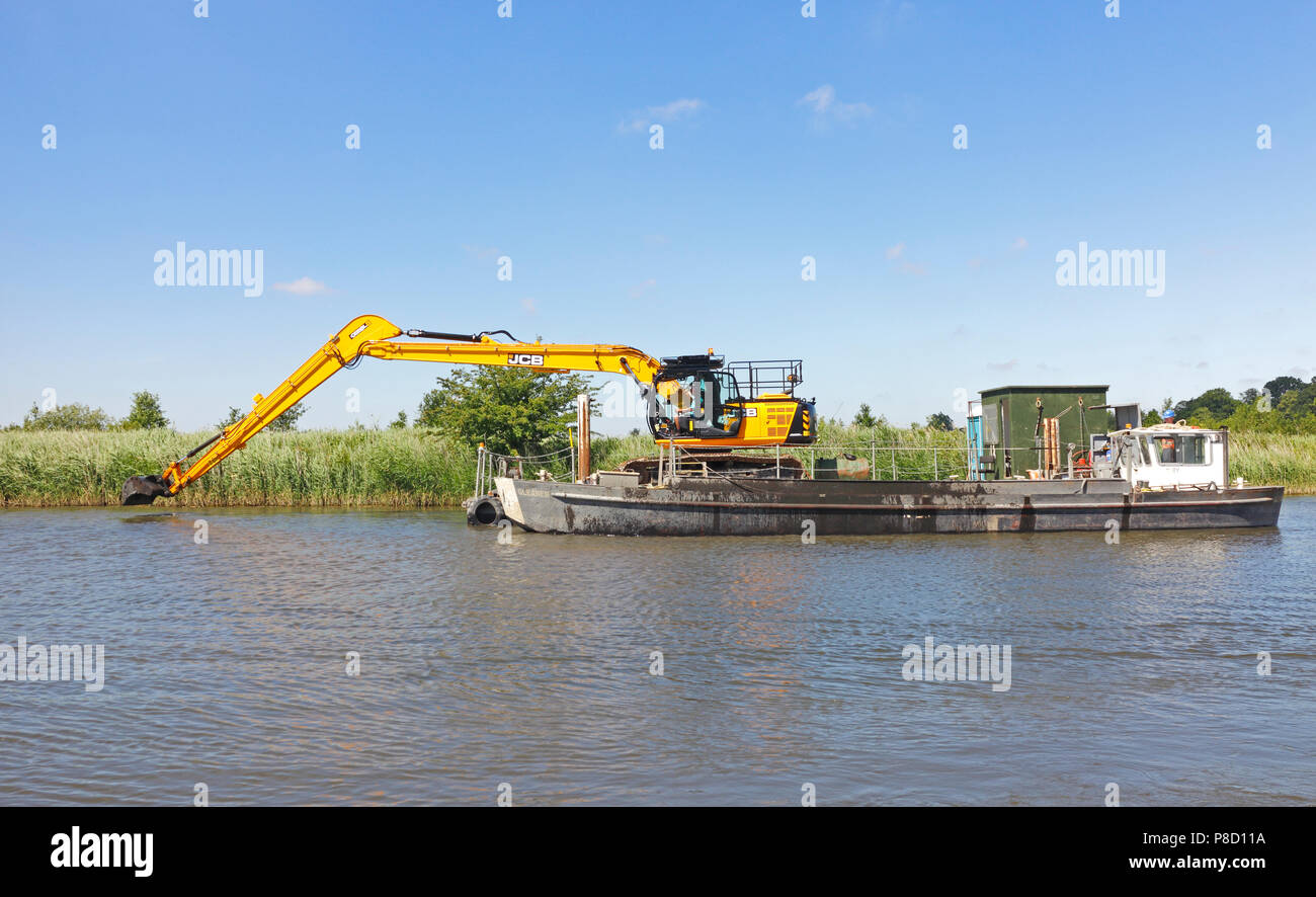Dredging operation hi-res stock photography and images - Alamy