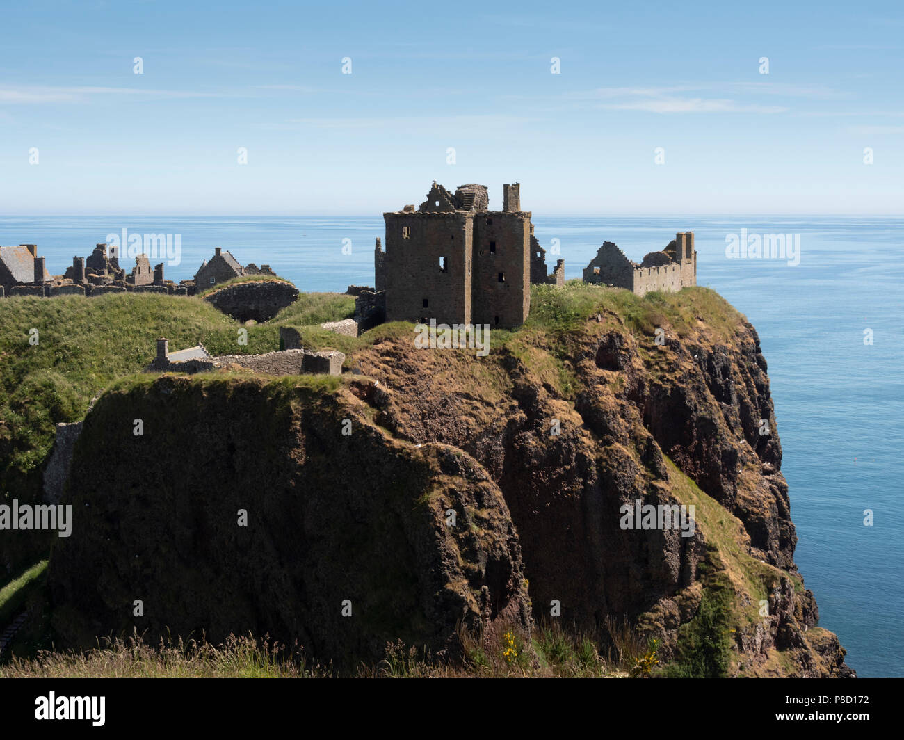 Dunottar Castle, Stonehaven, Aberdeenshire - one of Scotland's most ...
