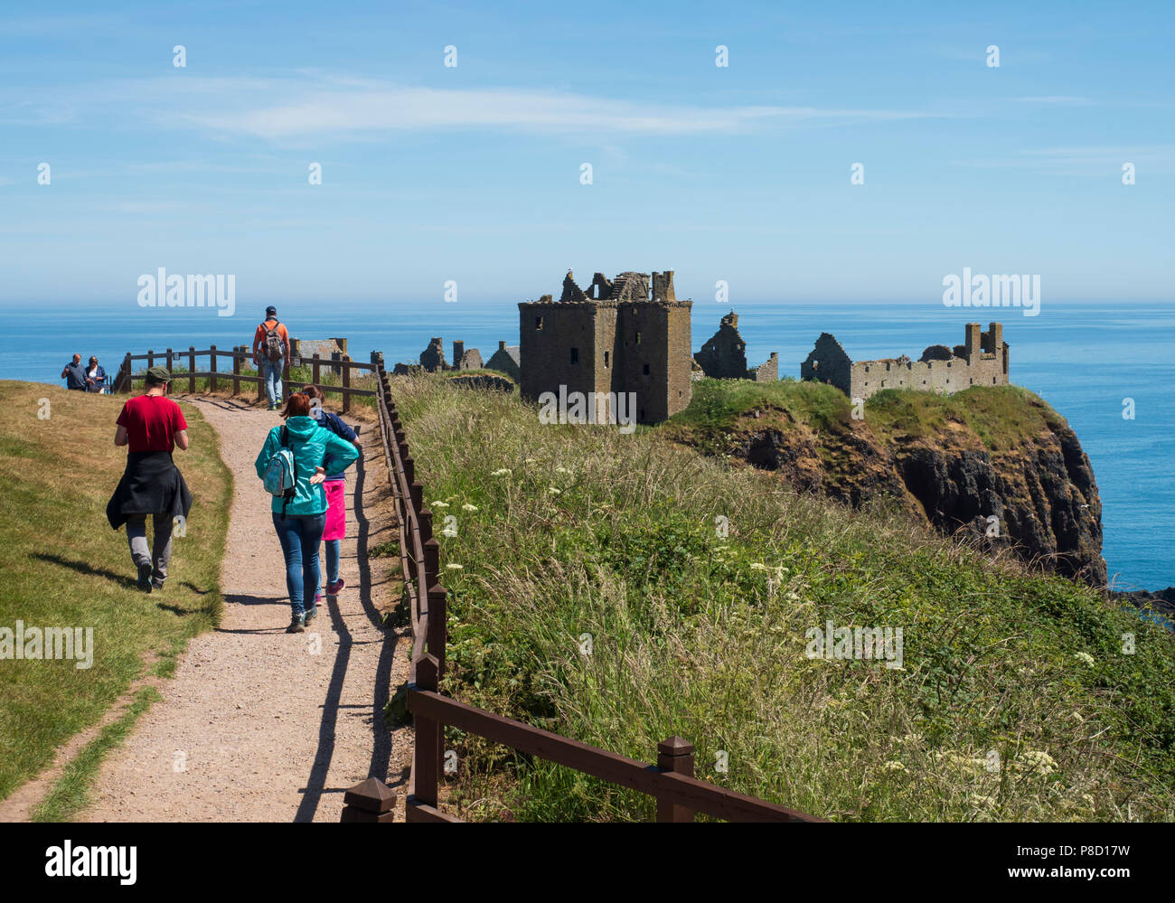 Dunottar Castle, Stonehaven, Aberdeenshire - one of Scotland's most ...