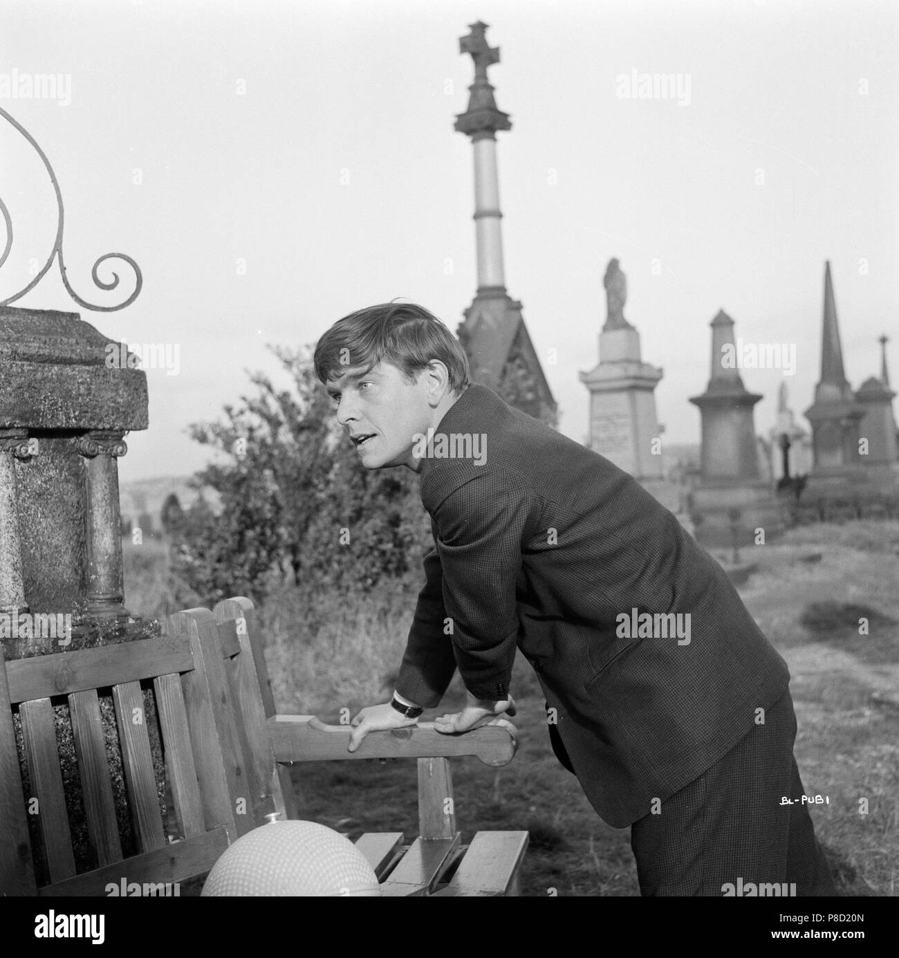 Tom courtenay as billy liar hi-res stock photography and images - Alamy