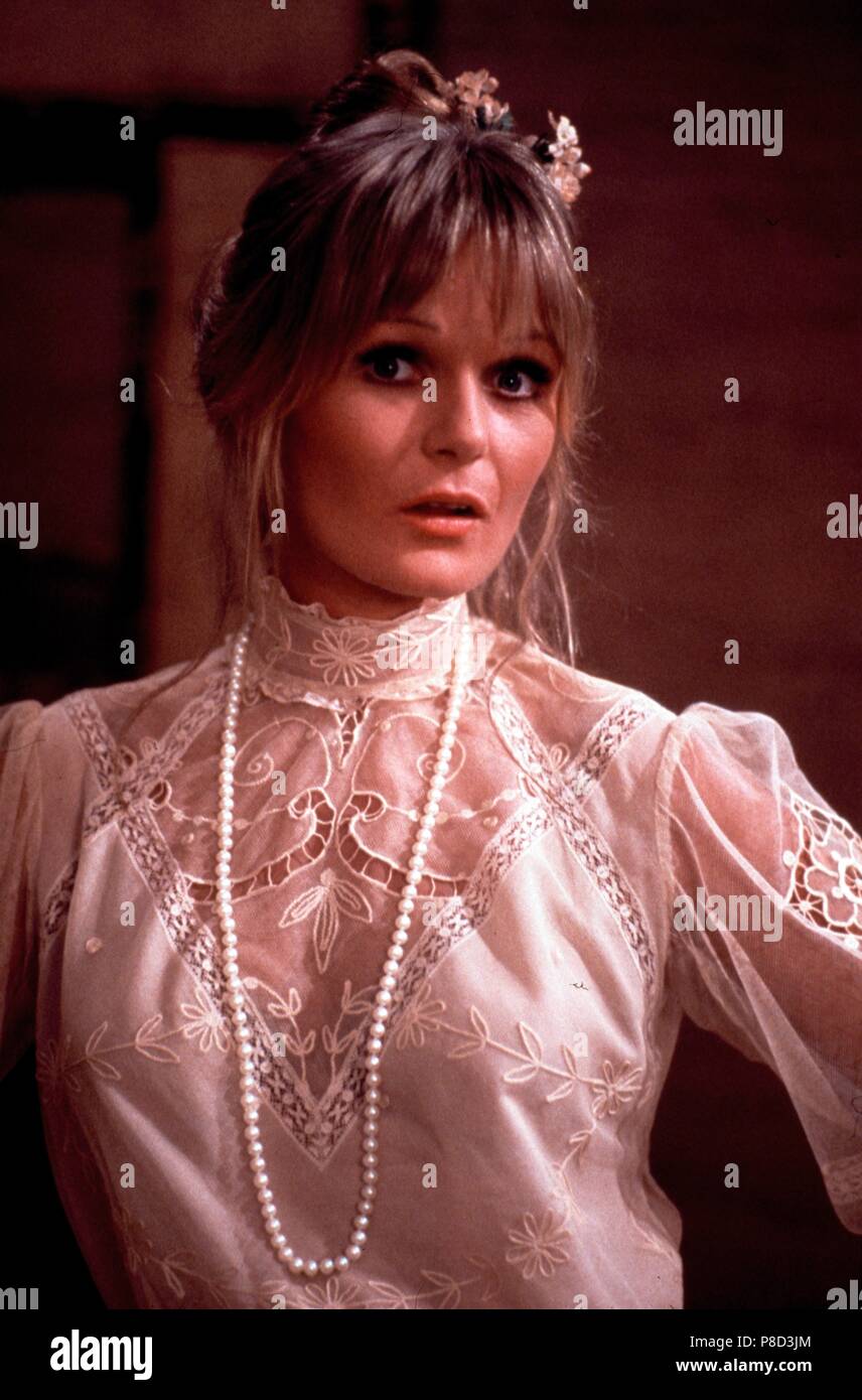 Cant stop the music 1980 valerie perrine hi-res stock photography and ...