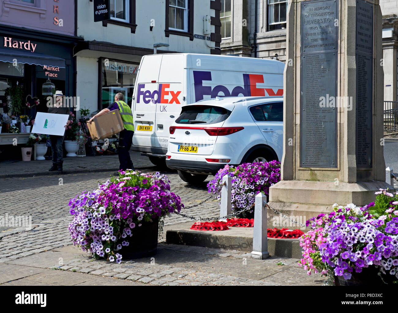 FedEx delivery van in Ulverston, Cumbria, England UK Stock Photo - Alamy