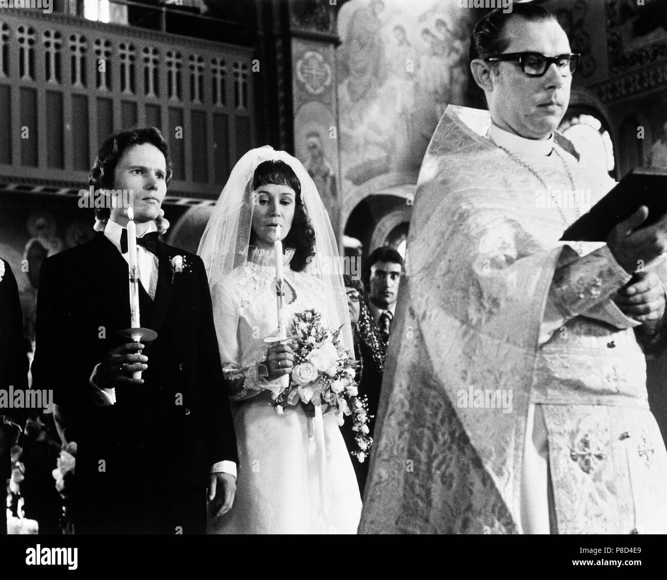 The deer hunter 1978 john savage hi-res stock photography and images ...