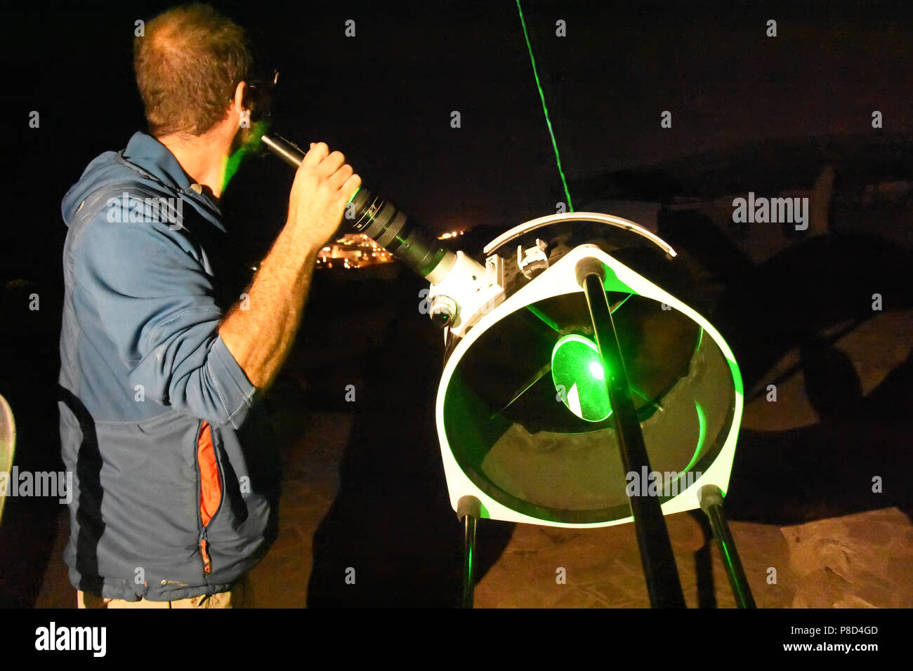 Pinpoint stars hi-res stock photography and images - Alamy