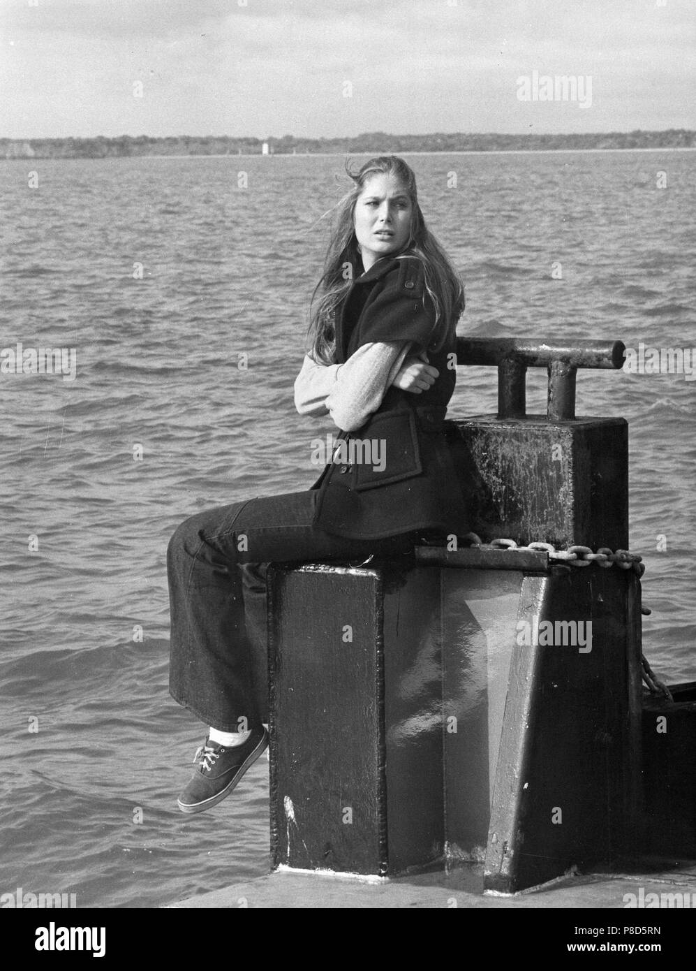 Deborah Raffin La Paloma Deborah Raffin During Exclusive Photo Shoot