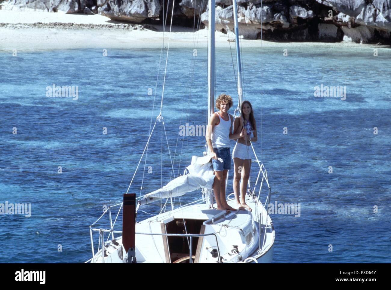 The dove 1974 deborah raffin hi-res stock photography and images - Alamy
