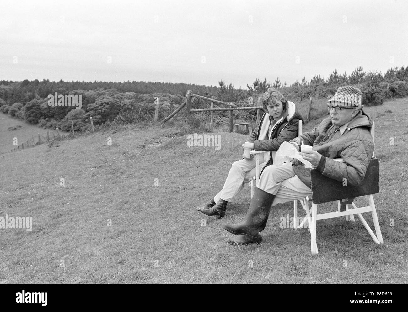 Endless Night (1972) Film Director Sidney Gilliat, Hywel Bennett Date ...