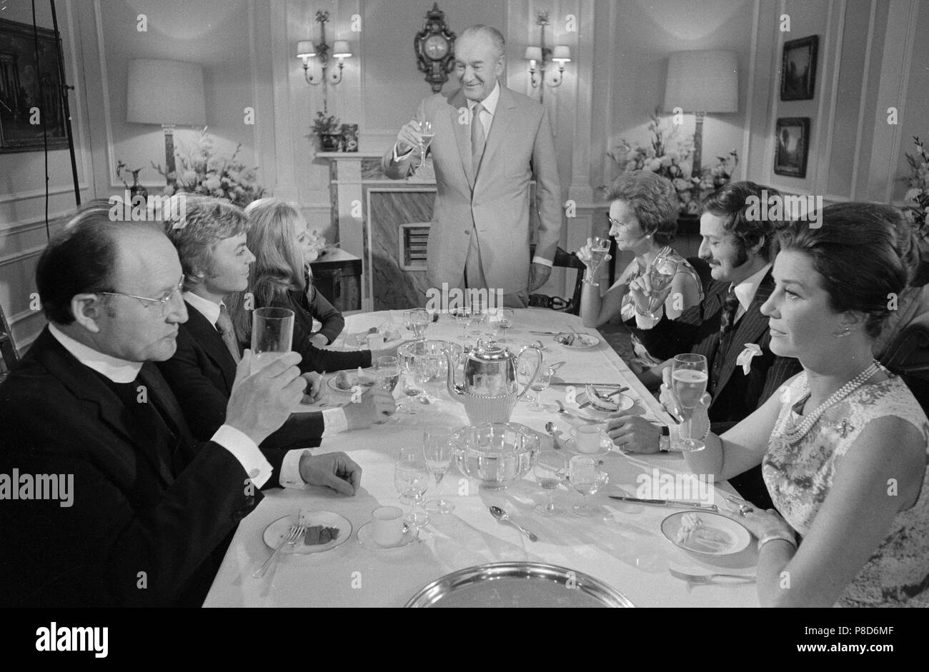 Endless Night (1972) Hywel Bennett, Hayley Mills, Peter Bowles, Lois ...