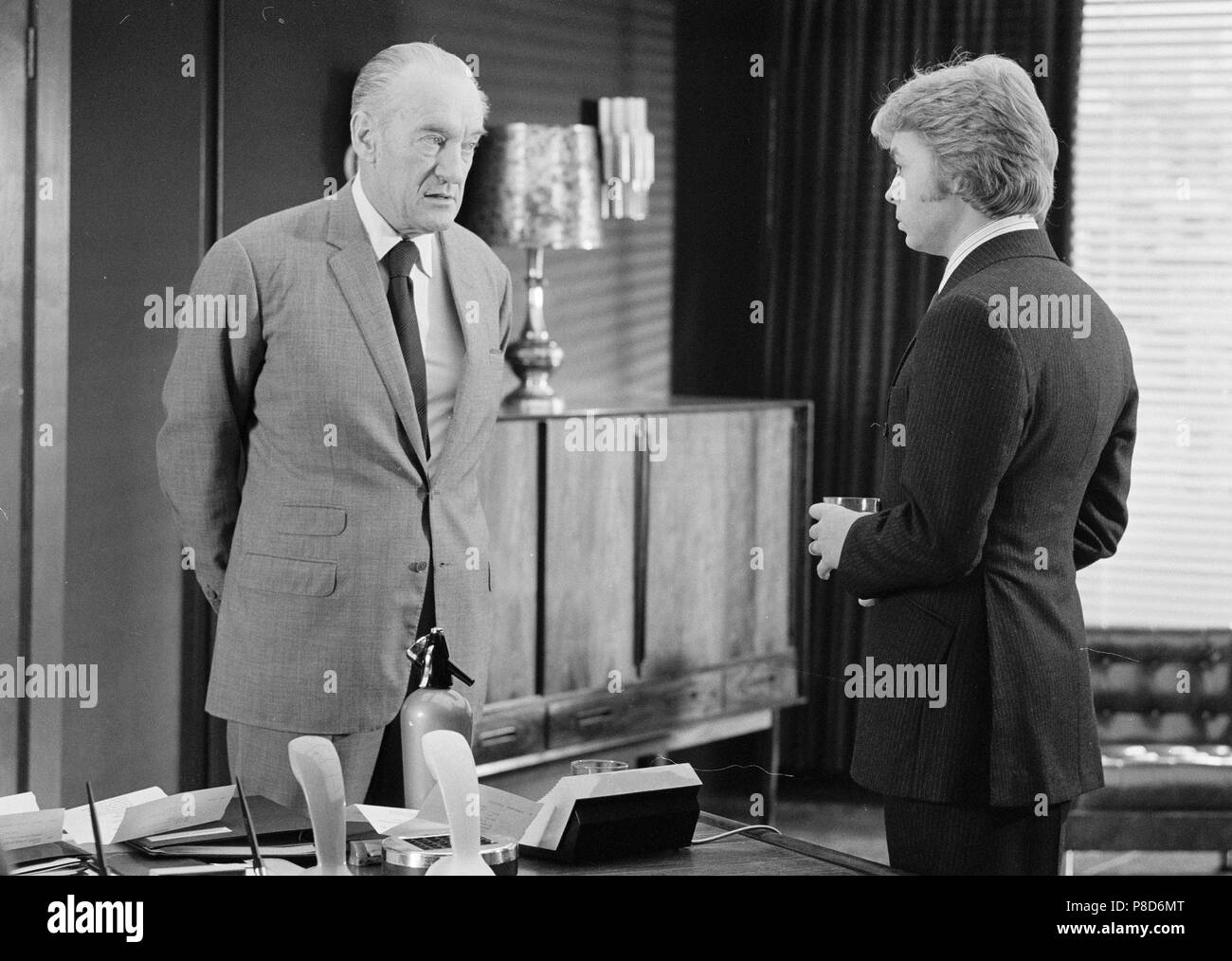 George Sanders Sanders High Resolution Stock Photography and Images - Alamy