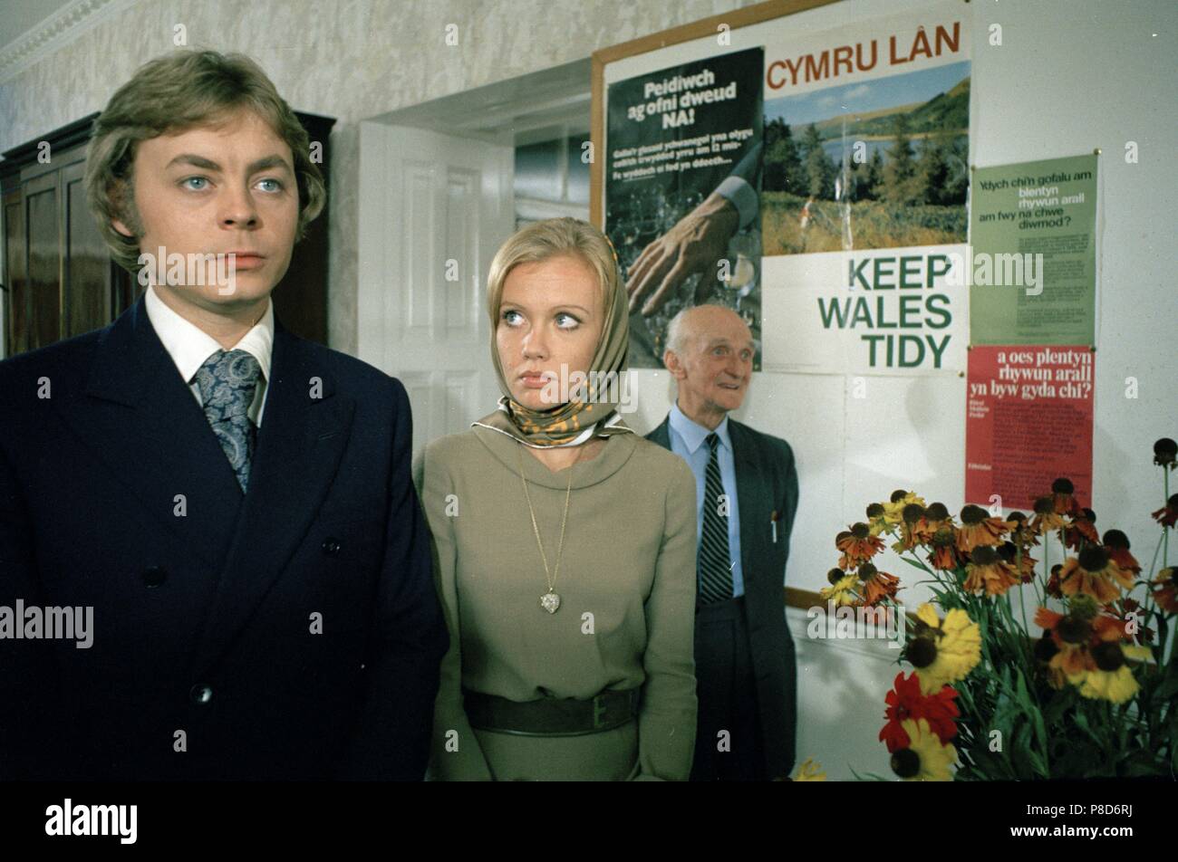 Endless Night (1972) Hywel Bennett, Hayley Mills, Date: 1972 Stock ...