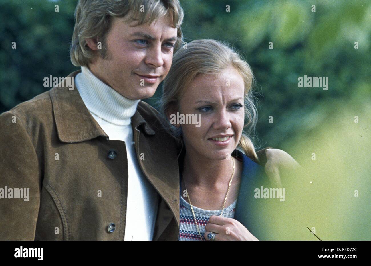 Hywel bennett hi-res stock photography and images - Alamy