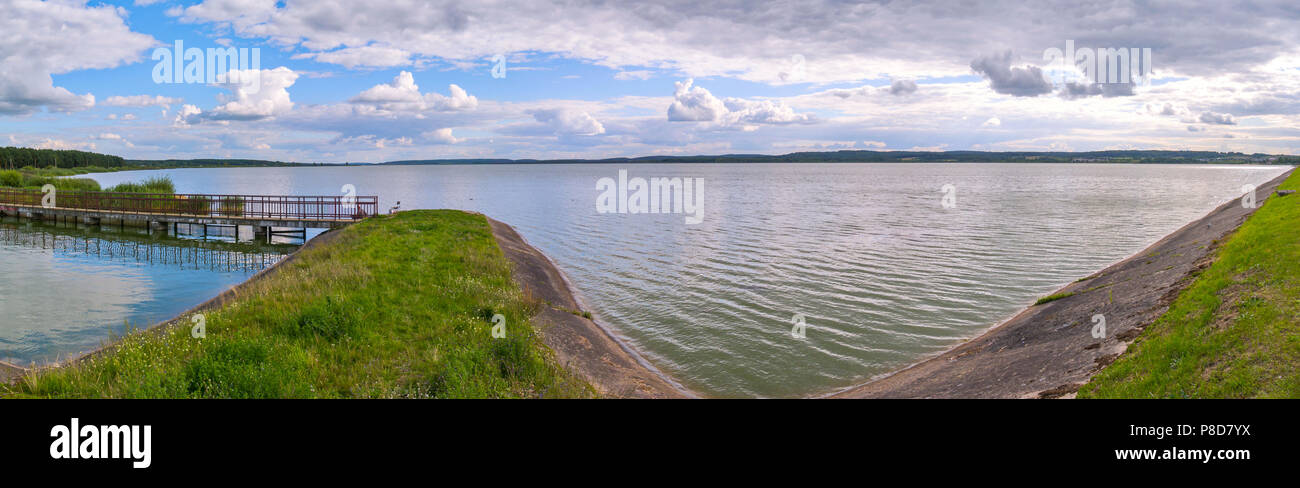 Over the floodplain hi-res stock photography and images - Alamy
