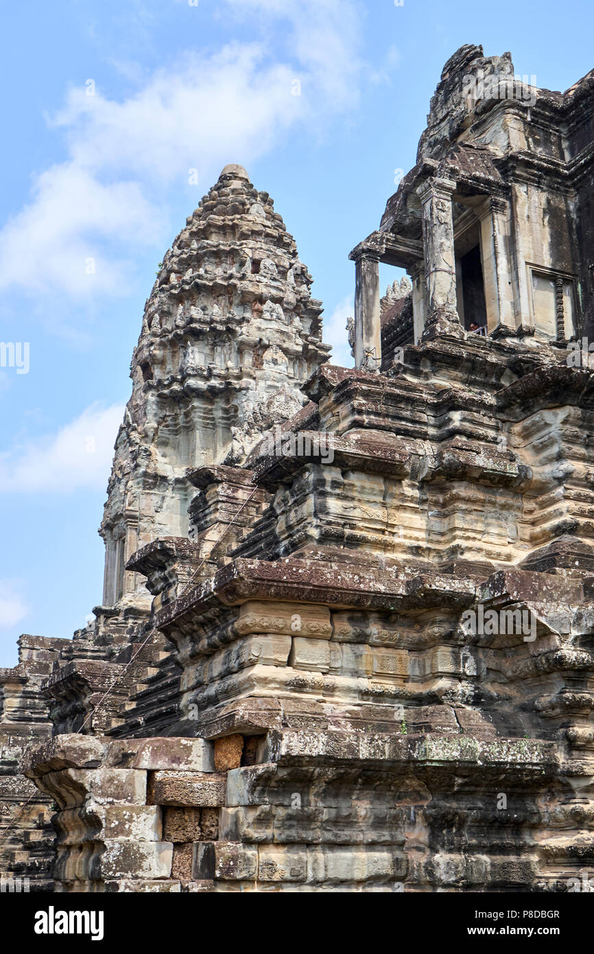 Construction of angkor wat temple hi-res stock photography and images ...